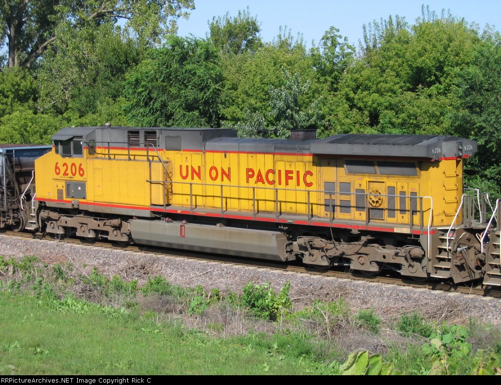 UP 6206 is #2 on Stopped WB Coal